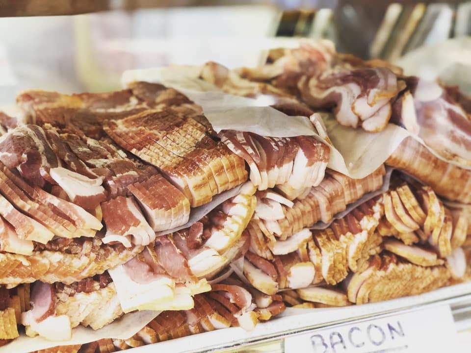 Sliced Slab Bacon - 1lb Pack – Esposito Meats